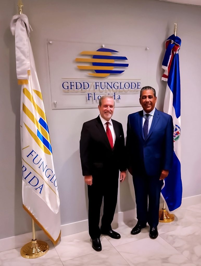Congressman Adriano Espaillat Visits GFDD/Funglode/Florida to ...